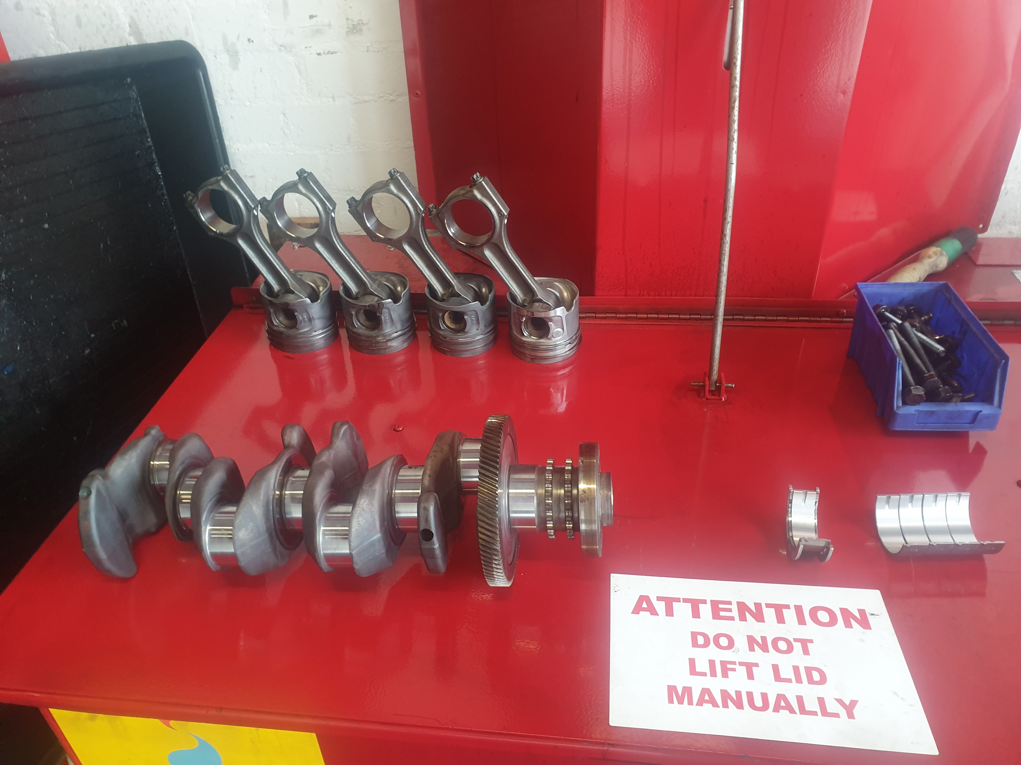 ENGINE WORKSHOP - DIESELHEADS - LAND ROVER ENGINE REPAIR